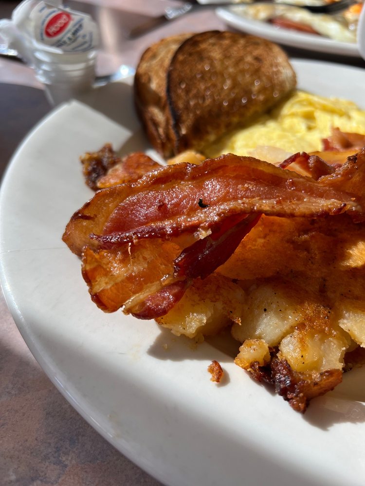 CHRISTY’S RESTAURANT - Updated January 2026 - 42 Photos & 72 Reviews ...