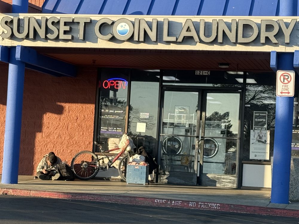 SUNSET COIN LAUNDRY - Updated July 2025 - 36 Photos & 24 Reviews - 121 ...