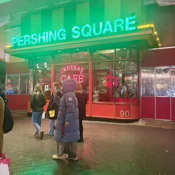 PERSHING SQUARE - Updated August 2024 - 721 Photos & 855 Reviews - 90 E ...