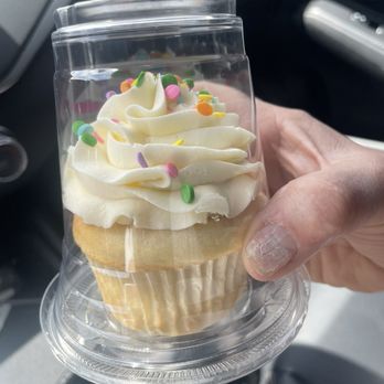 LOS RANCHOS BAKERY - Updated June 2025 - 153 Photos & 95 Reviews - 6920 ...