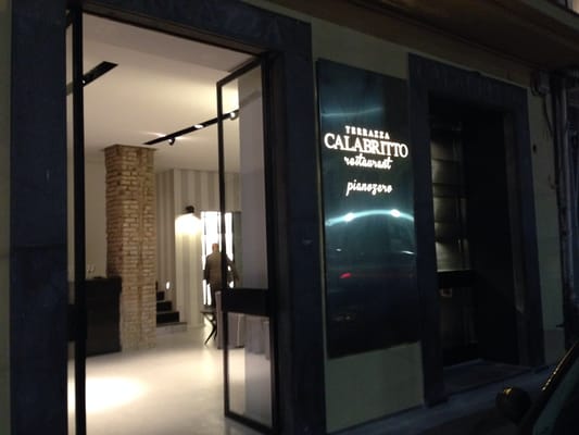 TERRAZZA CALABRITTO - Updated December 2024 - 17 Photos - Piazza ...