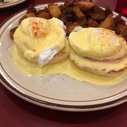 WOODSIDE DELI - Updated January 2026 - 199 Photos & 255 Reviews - 13048 ...