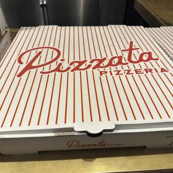 PIZZATA PIZZERIA - Updated October 2025 - 174 Photos & 142 Reviews ...