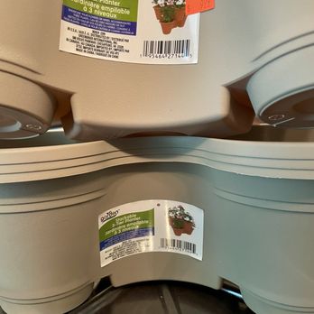 AYERS VARIETY & HARDWARE - Updated October 2025 - 22 Photos & 144 Reviews - 5853 N Washington ...