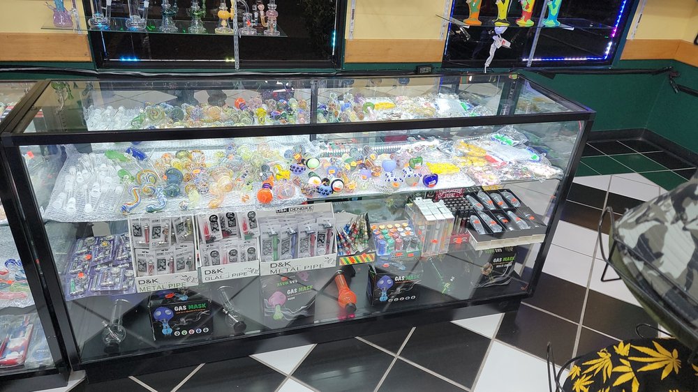 ZAZA VAPE SHOP - Updated December 2025 - 9126 Old Mansfield Rd ...