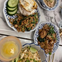 KIN DEE - Updated December 2025 - 2596 Photos & 989 Reviews - 1533 N ...