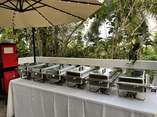 LECHONES TO GO - Updated December 2025 - 17 Photos - Ave Emiliano Pol ...