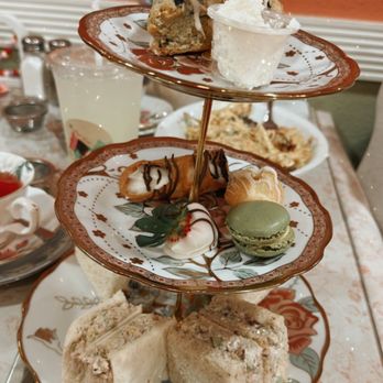 THE PINK DOOR TEA HOUSE - Updated May 2025 - 477 Photos & 132 Reviews ...