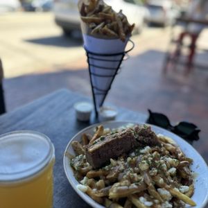 APRÈS - Updated May 2025 - 133 Photos & 50 Reviews - 148 Anderson St ...