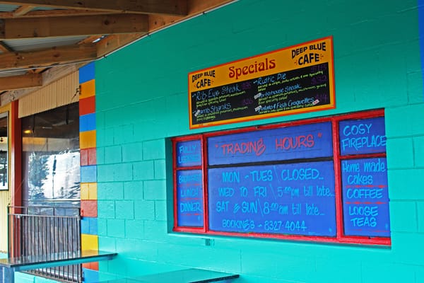 DEEP BLUE CAFE - Updated October 2025 - 23 Photos & 19 Reviews - 324 ...