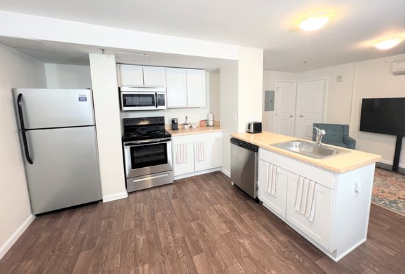 THE ASHLEY - Updated January 2026 - 20 Photos - 1538 Centre St, Detroit ...