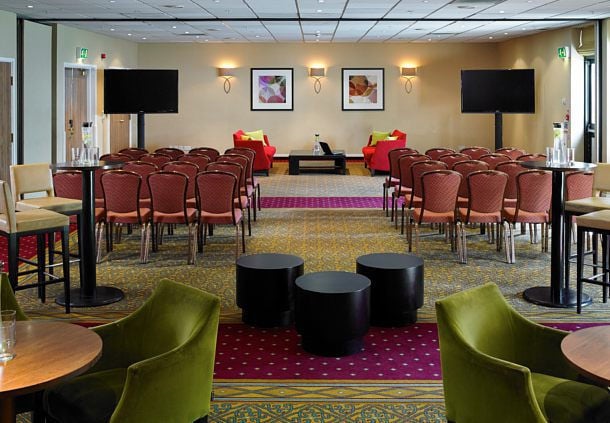 CHESHUNT MARRIOTT HOTEL - 18 Photos - Halfhide Lane Turnford ...