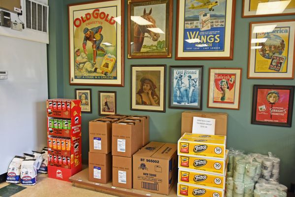 HOLIDAY WHOLESALE SHOWROOM STORE - Updated October 2025 - 12 Photos ...