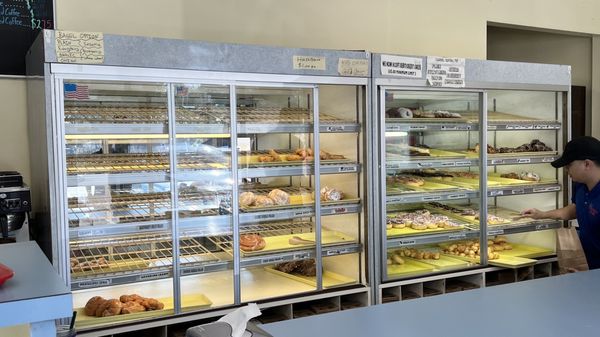 BAKERY PLUS - Updated December 2025 - 153 Photos & 229 Reviews - 915 E ...