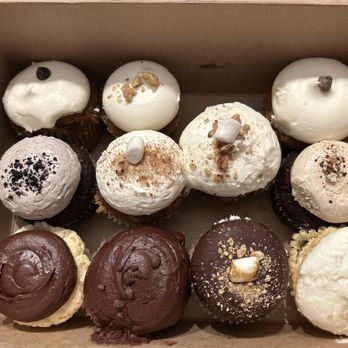 MAXIE B’S - Updated March 2025 - 672 Photos & 522 Reviews - 2403 ...