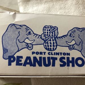 PORT CLINTON PEANUT SHOP - 144 Photos & 24 Reviews - 2100 Center St ...
