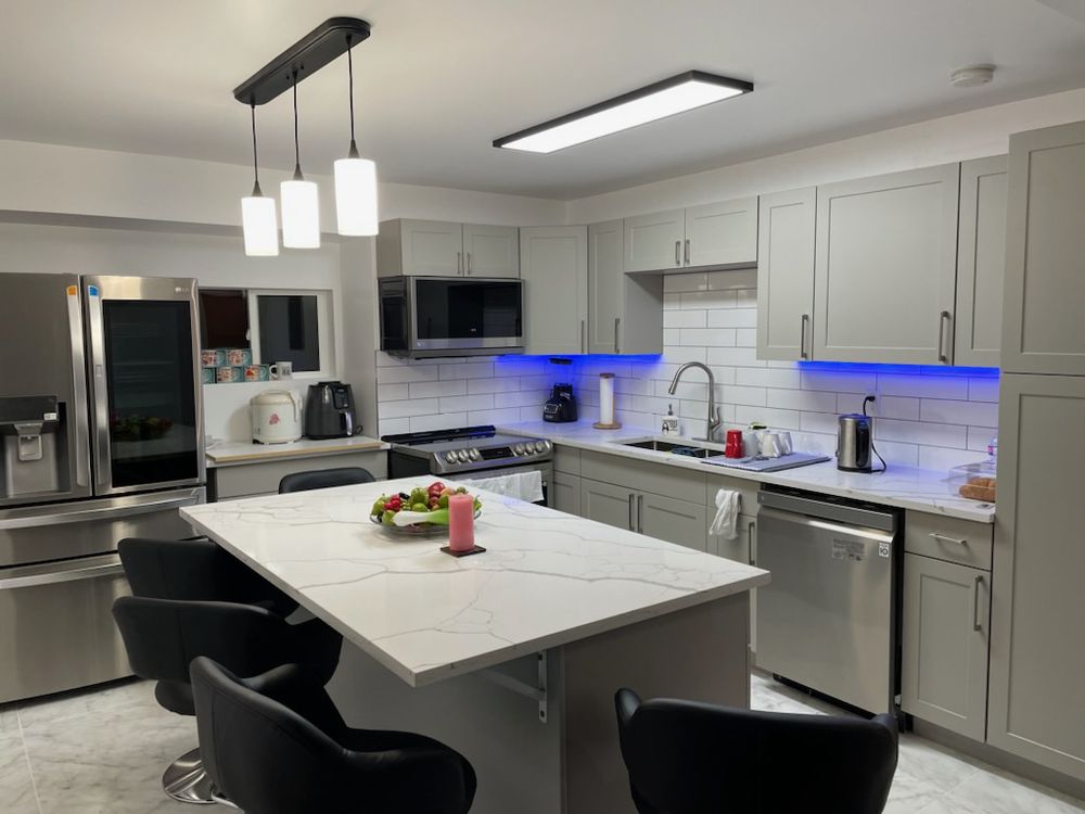 CVR CONSTRUCTION - Updated September 2024 - 40 Photos - 1226 Finlayson ...