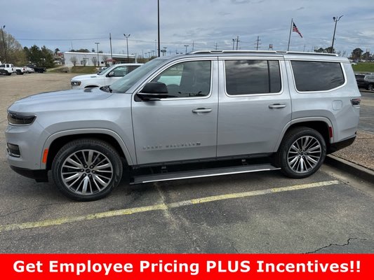 COURTESY CHRYSLER DODGE JEEP RAM - Updated May 2025 - 12 Photos - 1301 ...