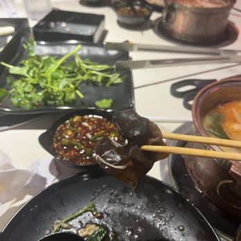 J POT - Updated December 2025 - 216 Photos & 87 Reviews - 1845 County ...