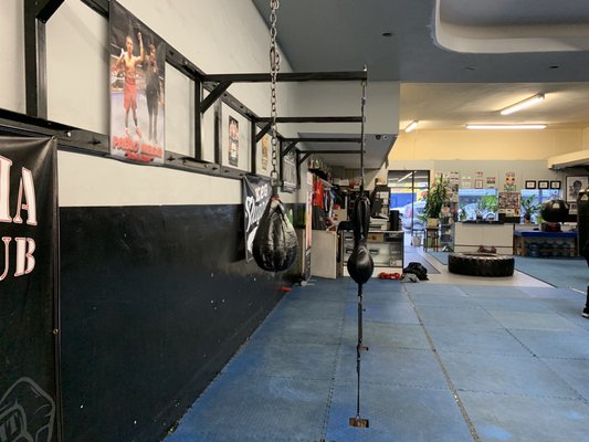 TG BOXING GYM - Updated October 2025 - 11 Photos - 8607 S Broadway, Los ...