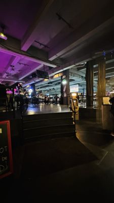 CUE BAR - Updated August 2025 - 242 Photos & 249 Reviews - 45-18 Bell ...