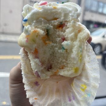 FAT CUPCAKE - Updated December 2025 - 133 Photos & 168 Reviews - 8730 ...