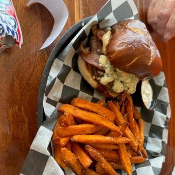 GYPSY NICKEL LOUNGE - Updated December 2025 - 70 Photos & 90 Reviews ...