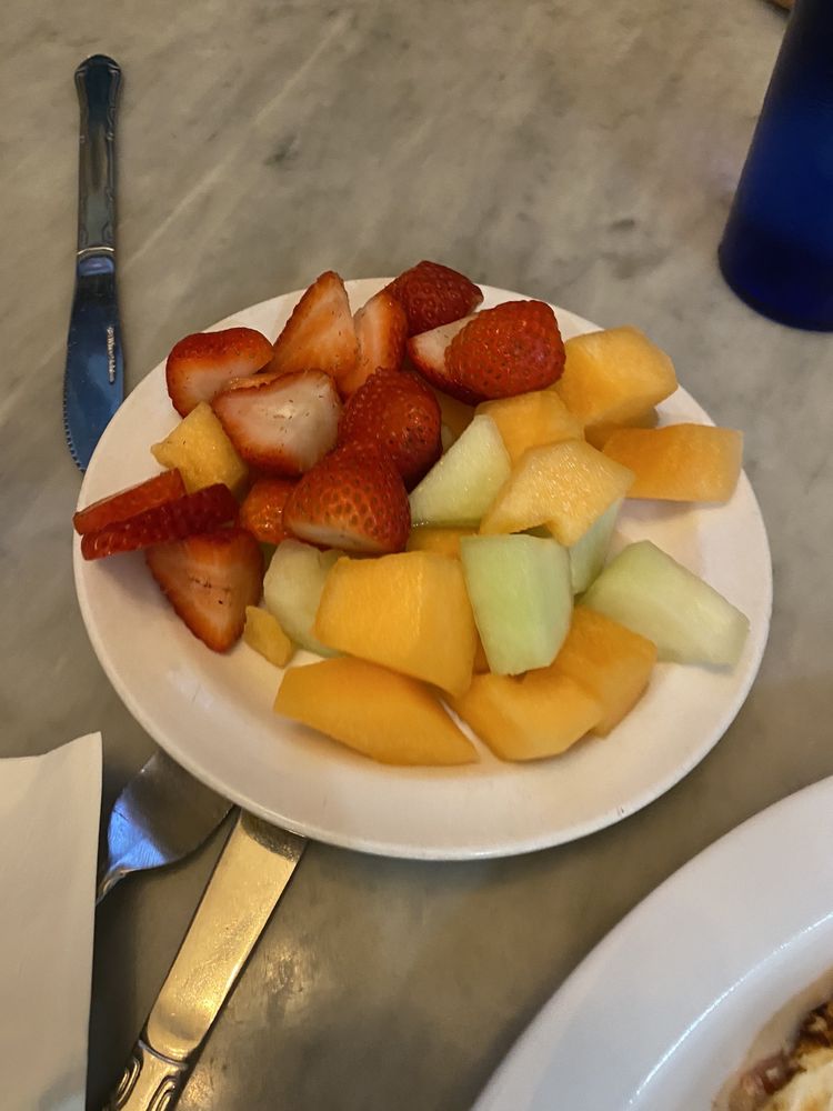 CAFE LUKA - Updated October 2024 - 184 Photos & 300 Reviews - 1317 1st ...