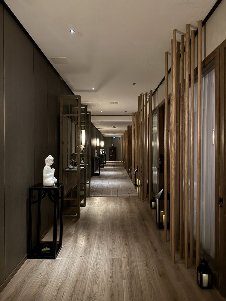 GO PLACE - Updated October 2025 - 710 Photos & 124 Reviews - 3275 ...