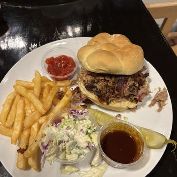 THE RANCH KC - Updated July 2025 - 11 Photos & 20 Reviews - 17207 S US ...