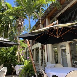 CAFE VIA FLORA - Updated July 2025 - 88 Photos & 112 Reviews - 240 ...