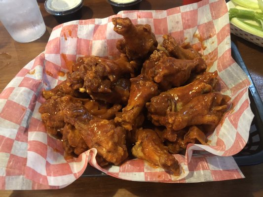 WING KING - Updated December 2025 - 26 Reviews - 20 N Congress St, York ...