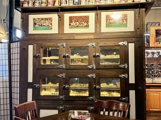 RED ROOSTER - Updated December 2025 - 22 Photos & 24 Reviews - 305 S ...