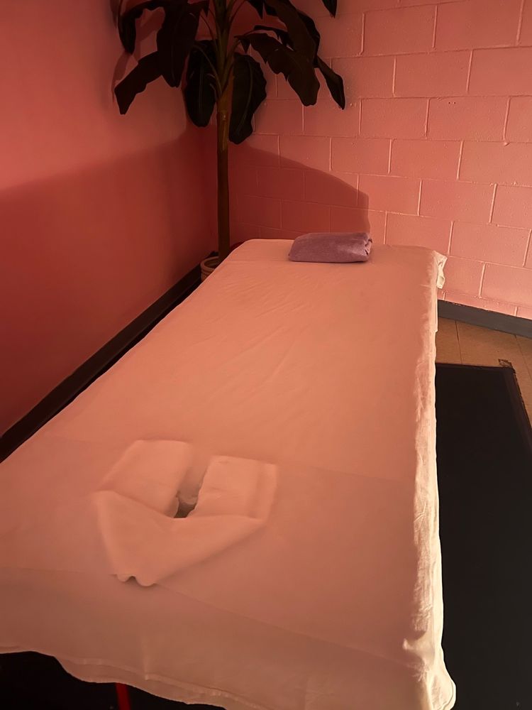 SUNNY DAY SPA - Updated June 2026 - 25 Photos & 123 Reviews - 650 S E ...