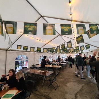 LIZZIE MCNEILL’S IRISH PUB - Updated July 2024 - 165 Photos & 302 ...