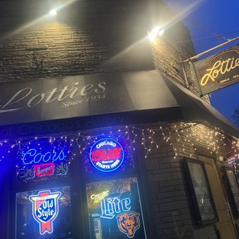 LOTTIE’S PUB - Updated July 2025 - 136 Photos & 383 Reviews - 1925 W ...