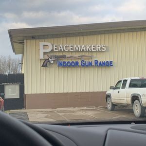 PEACEMAKERS GUN RANGE - 10 Photos & 24 Reviews - 158 Catrell Dr, Howell ...