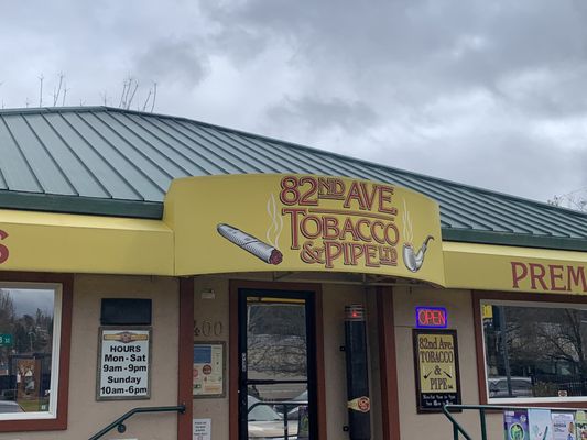 82ND AVE TOBACCO & PIPE - Updated December 2025 - 38 Photos & 72 ...