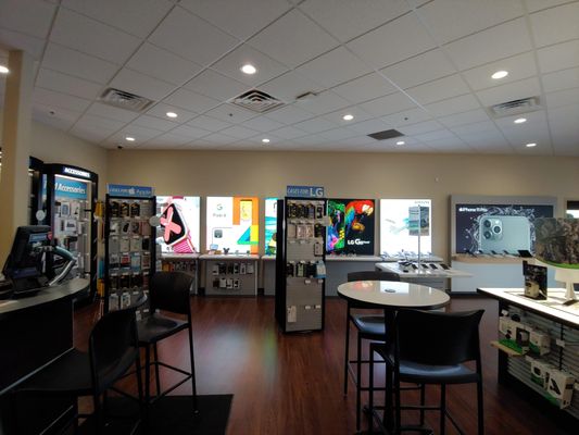 CELLCOM - Updated August 2025 - 25 Photos - 2360 Costco Way, Green Bay ...