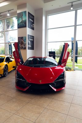 HGREG LUX - Updated December 2025 - 86 Photos & 53 Reviews - 2500 W ...