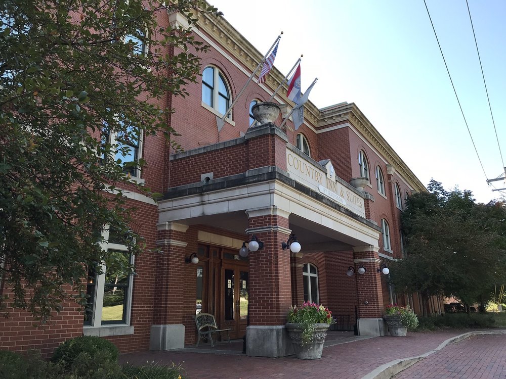 COUNTRY INN & SUITES BY RADISSON, ST. CHARLES, MO - Updated August 2025 ...