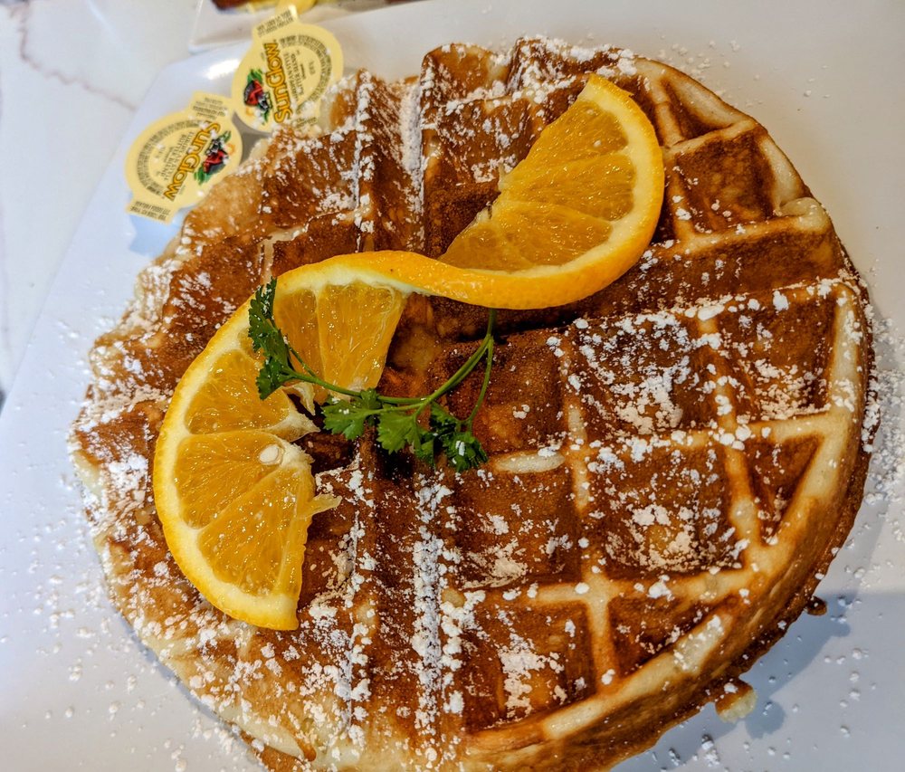 SWAMI’S CAFÉ DOWNTOWN - 167 Photos & 123 Reviews - 611 B St, San Diego ...