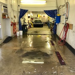 UNIVERSAL AUTO BODY - 41 Photos & 16 Reviews - 914 E Main St, Stamford ...