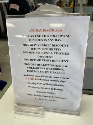 QUALITY THRIFT STORE - Updated November 2025 - 31 Photos & 89 Reviews ...