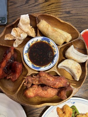 CHOW BAR - Updated December 2025 - 82 Photos & 122 Reviews - 216 S ...