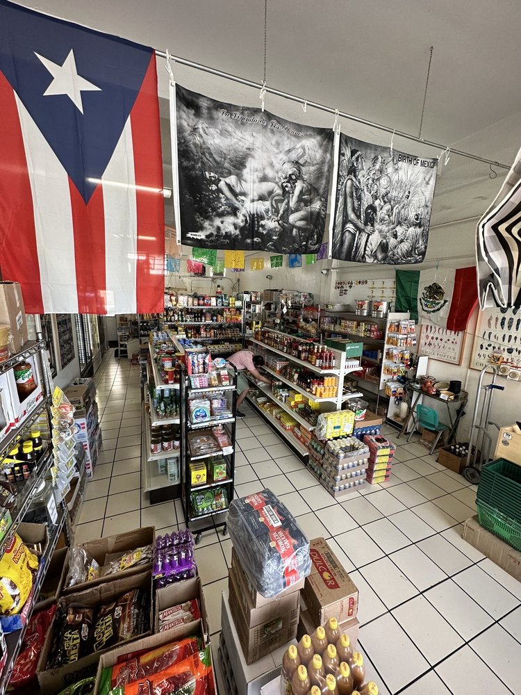 MERCADO DE LA RAZA - 123 Photos & 191 Reviews - 1315 S Beretania St ...