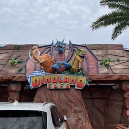 DINOLAND CAFE - Updated July 2025 - 376 Photos & 355 Reviews - 1012 S ...