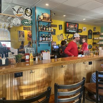 KOCO’S PUB - Updated September 2024 - 663 Photos & 778 Reviews - 4301 ...