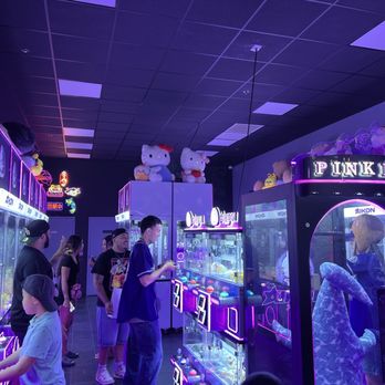 AIKON ARCADE - Updated September 2025 - 27 Photos - 14313 N Dale Mabry ...