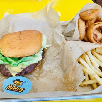 HOWDY BURGER - Updated August 2024 - 105 Photos & 39 Reviews - 1516 E ...